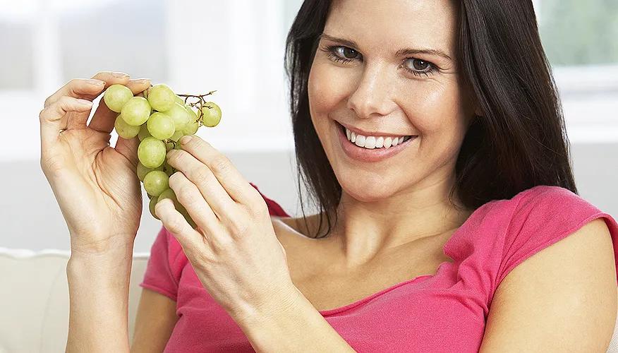 red grapes side effects